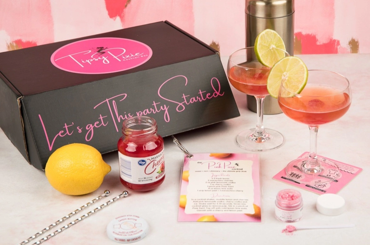 17 Best Alcohol Gifts For Cocktail, Beer & Wine Enthusiasts - She ...